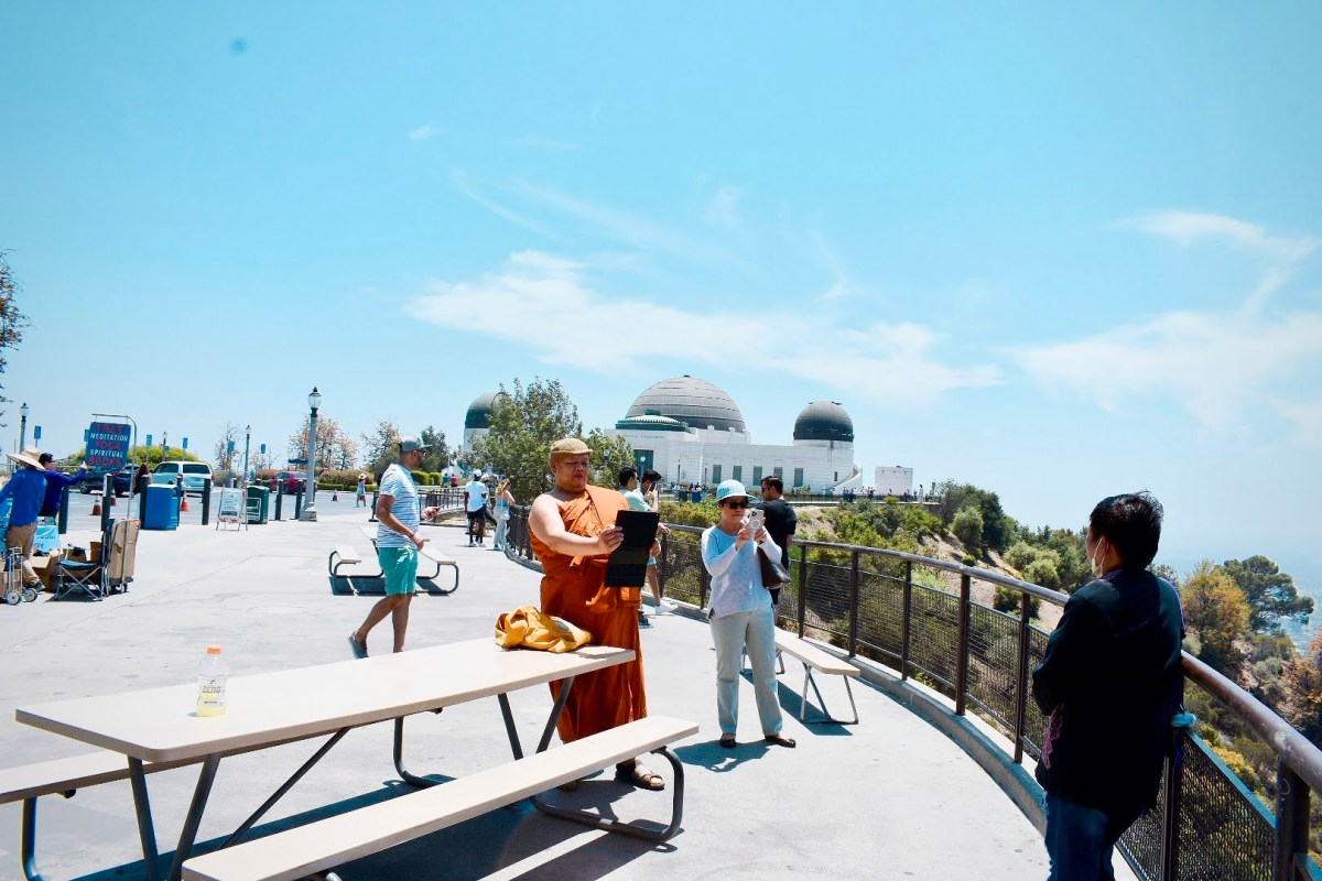 The Dopamine Detox Diary: My First Week Switching to a Flip Phone – A.C ...